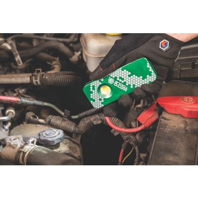 425 LUMEN ALUMINUM RECHARGEABLE WORK LIGHT - GREEN MWLALUMG2 | Matco Tools