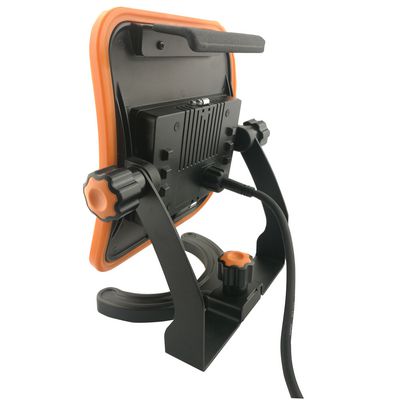 COB RECHARGEABLE WORK LIGHT MWLFL2800 | Matco Tools