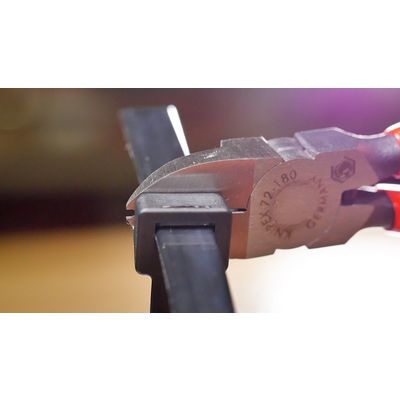 KNIPEX 7" FLUSH CUTTER PFCT7 | Matco Tools