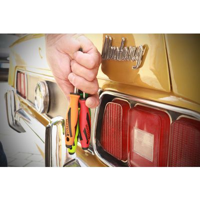 4 PIECE TOP TORQUE II™ PRECISION SCREWDRIVER SET - GREEN SPRG4A | Matco ...